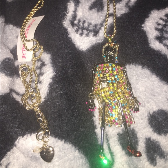 Betsey Johnson | Jewelry | Betsey Johnson All Hallows Skeleton Flapper ...